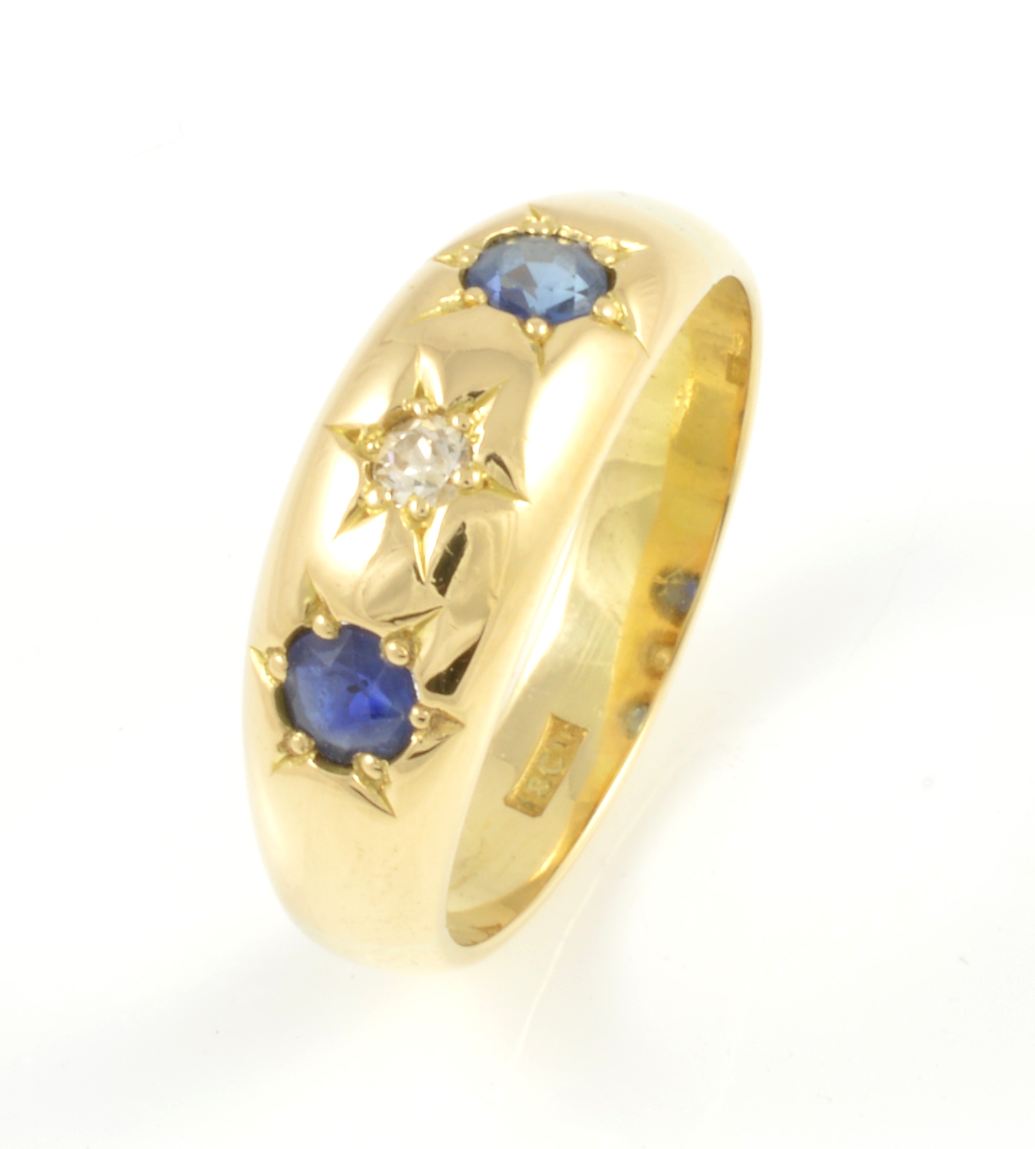 18ct gold antique sapphire and diamond gypsy ring